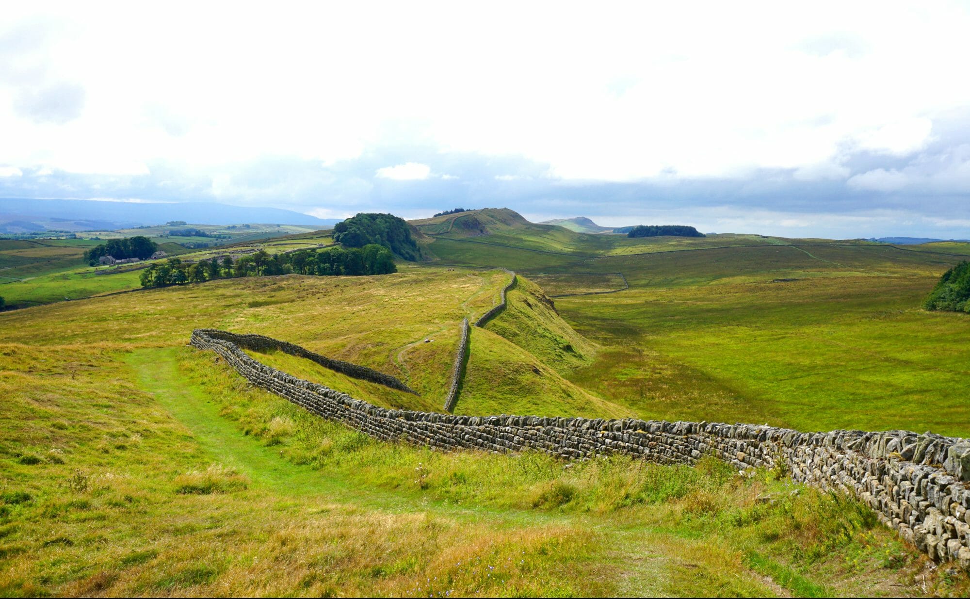 Wandelen Engeland | Hadrian's Wall (Oost naar West) Walk | Muur van ...
